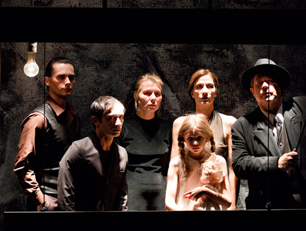 Six Characters In Search of An Author Review: Théâtre de la Ville’s ...