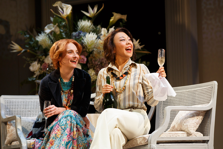 The Heidi Chronicles Review: Elisabeth Moss As Wendy Wasserstein’s ...