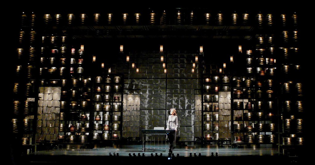 Designing Broadway: How Derek McLane And Other Acclaimed Set Designers ...